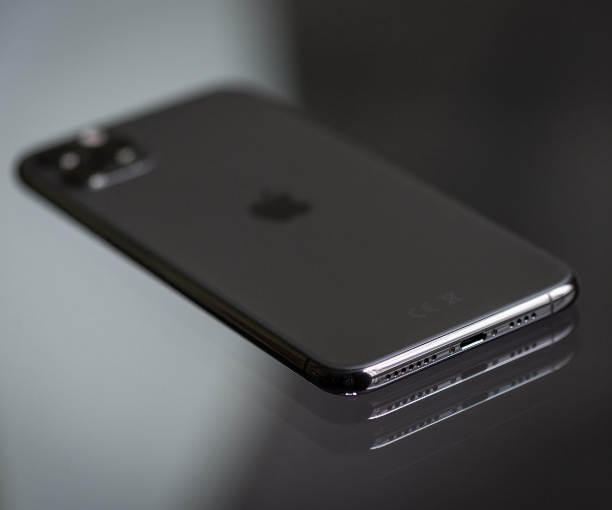 The benefits of buying refurbished technology: cost savings ...